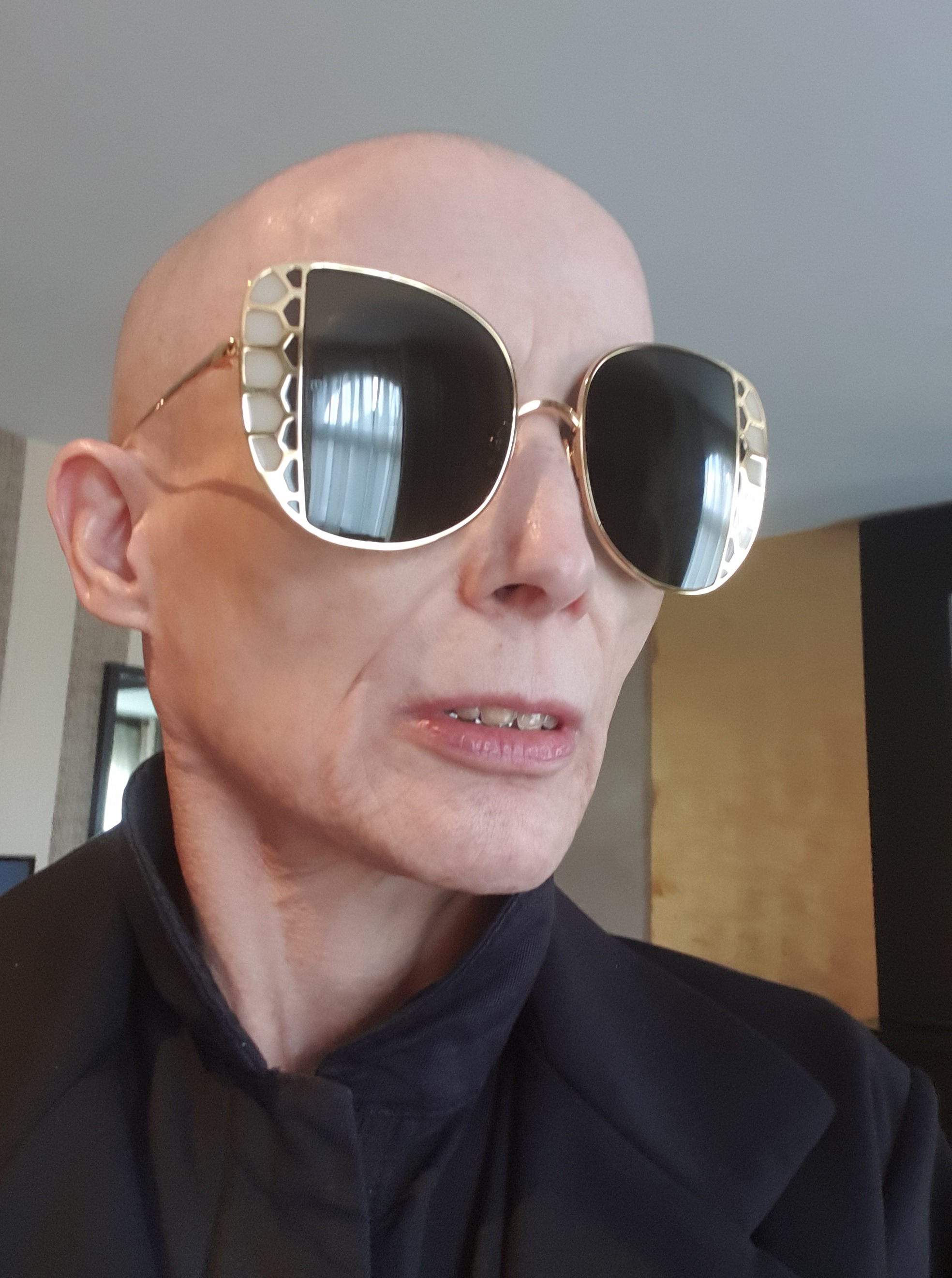 Christie Elan-Cane – NON-GENDERED – Fighting for Legal Recognition